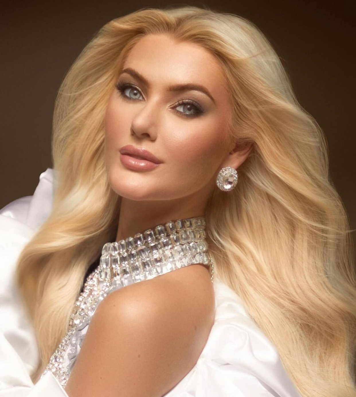 Miss Dinamarca, Victoria Kjaer, es coronada como la nueva Miss Universo ...